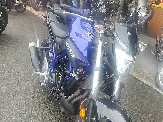 mt_03_blue_04 | 鹿児島市ヤマハ専売スポーツバイク正規販売店 YOU SHOP 協和